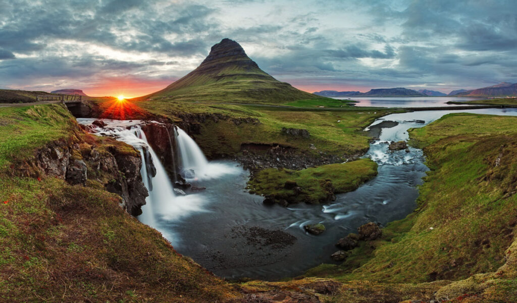 Embracing the Icelandic Spring: Your Guide to Iceland in April