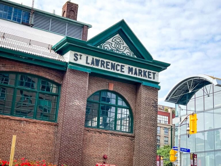 St. Lawrence Market – Toronto - All the Best Spots